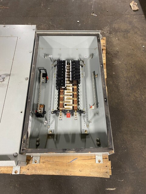 100 Amp. Eaton, PRL1X, Pow-R-Line Xpert Panelboard, 120/240 V, 1 phase ...