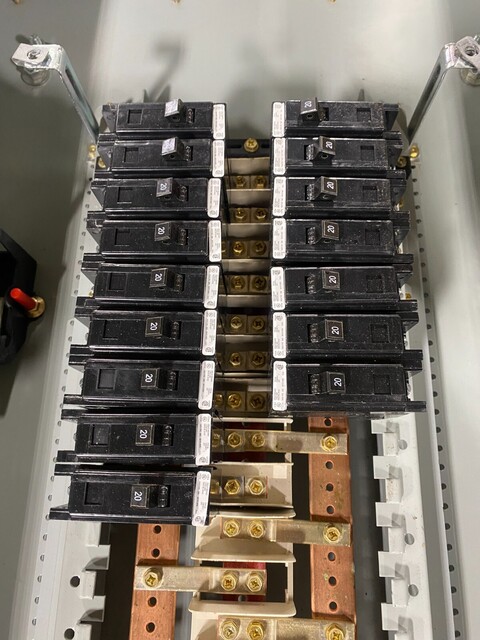 100 Amp. Eaton, PRL1X, Pow-R-Line Xpert Panelboard, 120/240 V, 1 phase ...