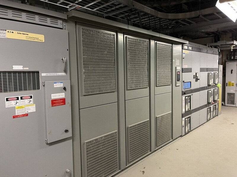 4000 Amps, Eaton Culter-Hammer, Power Distribution Centre w/ 3000 kVA ...