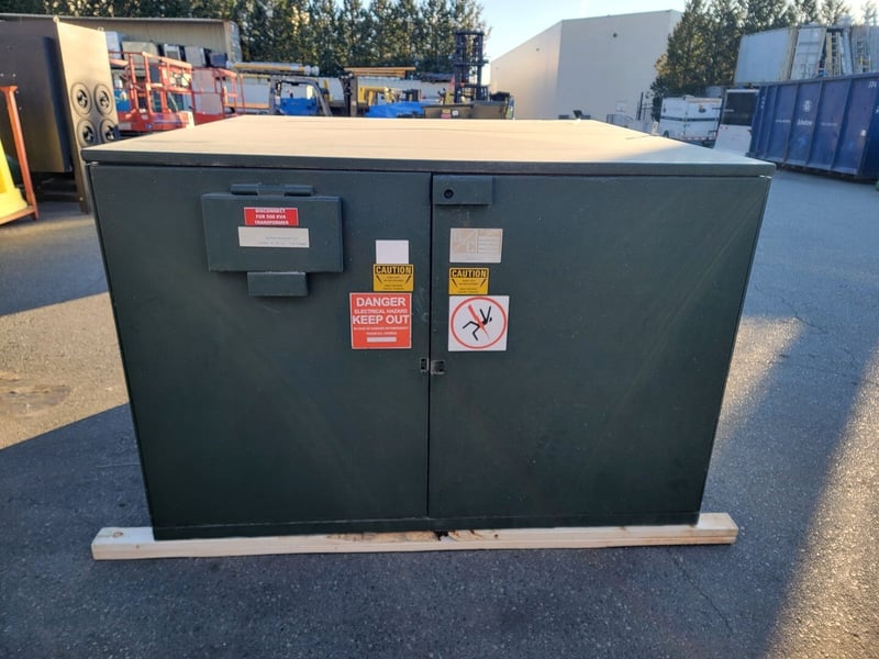 600 Amp. S & C Electric Co, PMH-19, Pad-Mounted Switchgear, 25 kV ...