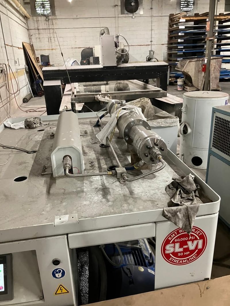 Lonestar #Lariat, 4' 4" X, 8' 4" Y, 50 HP, 60000 psi, Siemens Simatic ...