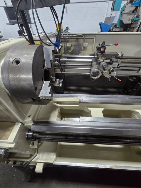 22" x 100" Cadillac #22100, geared head engine lathe, SWI Trak 2-Axis ...