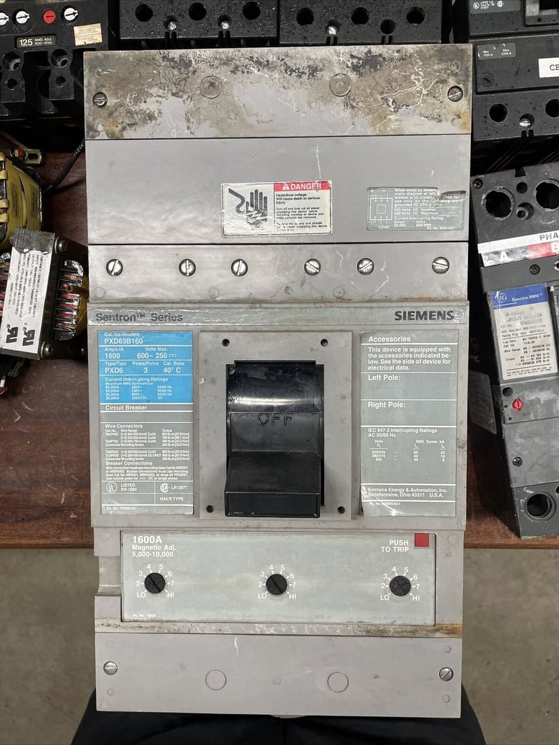 1600 Amps, Siemens, PXD63B160, Molded Case Circuit Breaker, 3 Pole, 600 ...