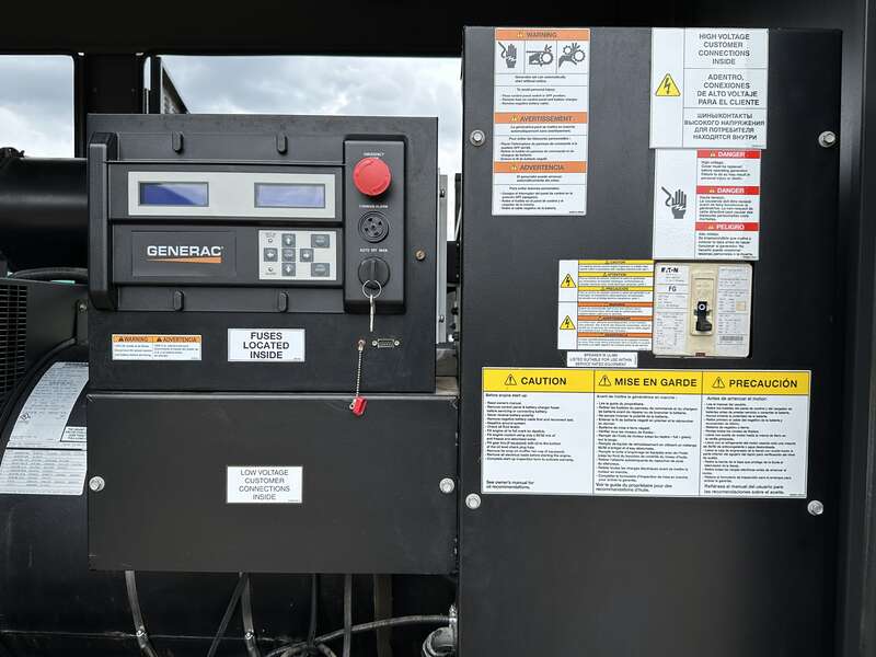 150 KW Generac #SD0150, diesel generator set, 120/208 Volts, 240 HP ...