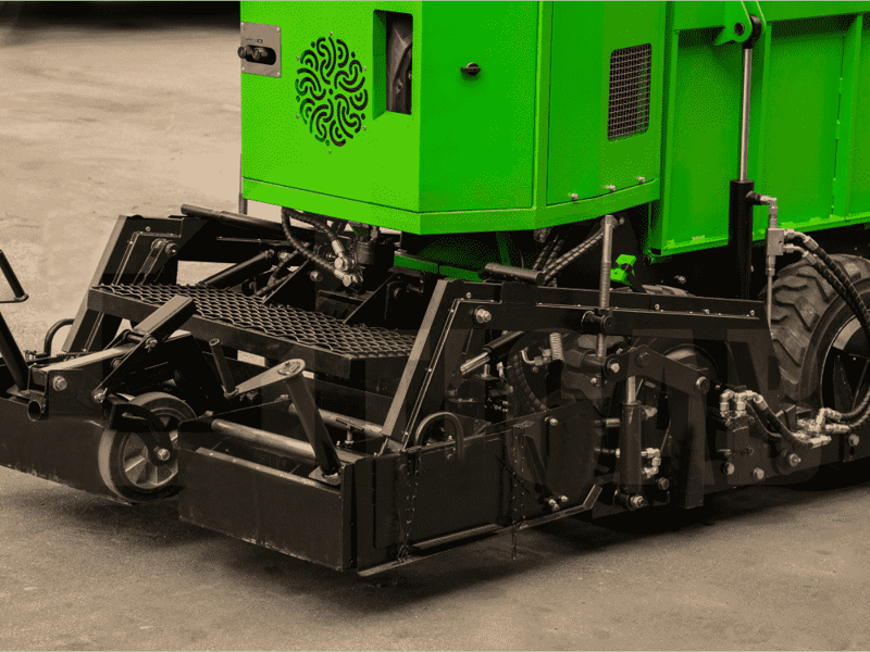 Ticab #MP-1100, mini asphalt paver, 5 ton loader, 1.4 ton unloader, 150mm auger diameter, air ...