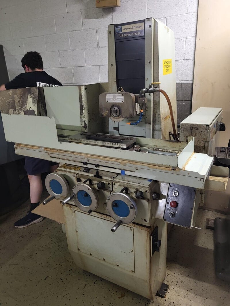 6" x 18" Brown & Sharpe #618-Micromaster, hydraulic surface grinder, 2-Axis, automatic cross ...