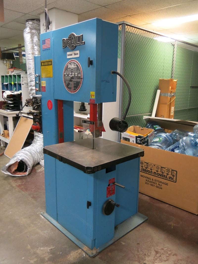 20" x 13" DoAll #2013-V, vertical band saw with blade welder, 26" x 26 ...