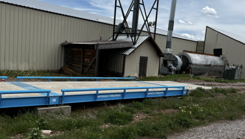 Jackson & Newman, complete shaving mill, knife grinders, shaker screen ...