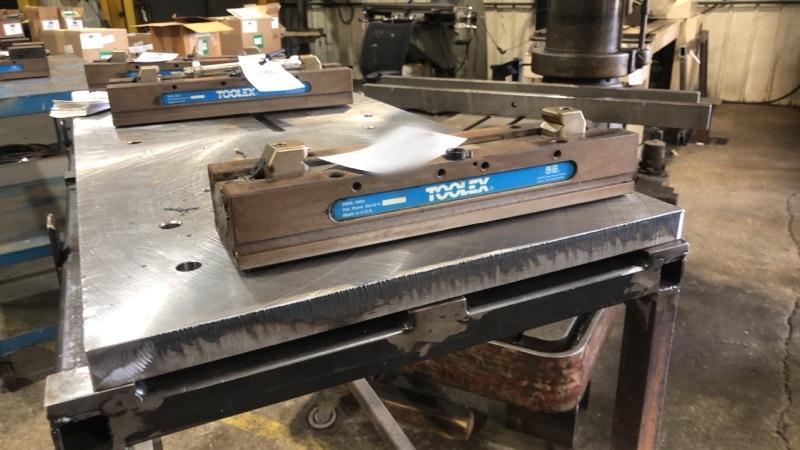 Toolex #RES-4002, Double Station Vise, 4" Size for Sale | Surplus Record