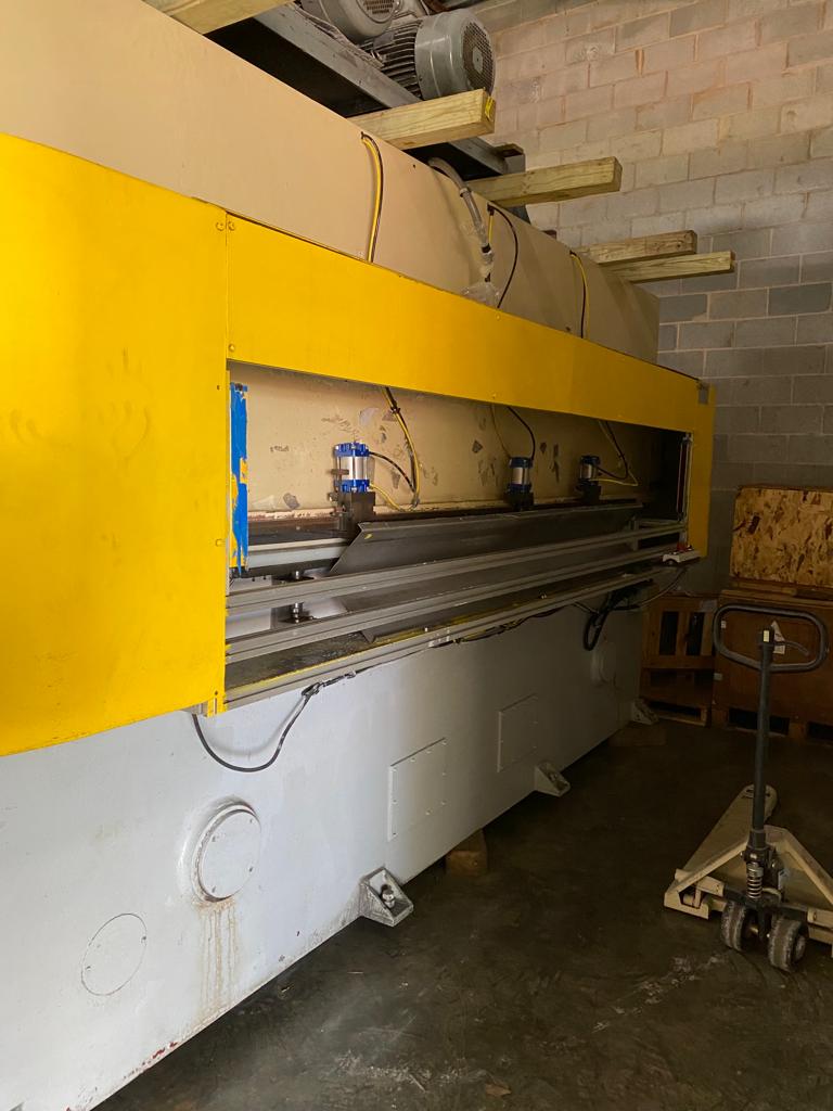 300 Ton, Freeman #BP300-7118, Full Head Hydraulic Cutting Press, 9.8 ...