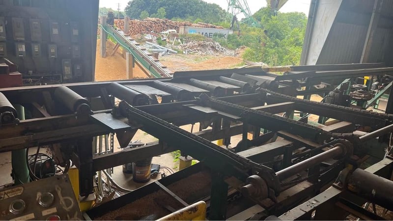 8" Corley #8x48 Gang Edger, 150 HP motor, Pneumatic Kicker and transfer ...