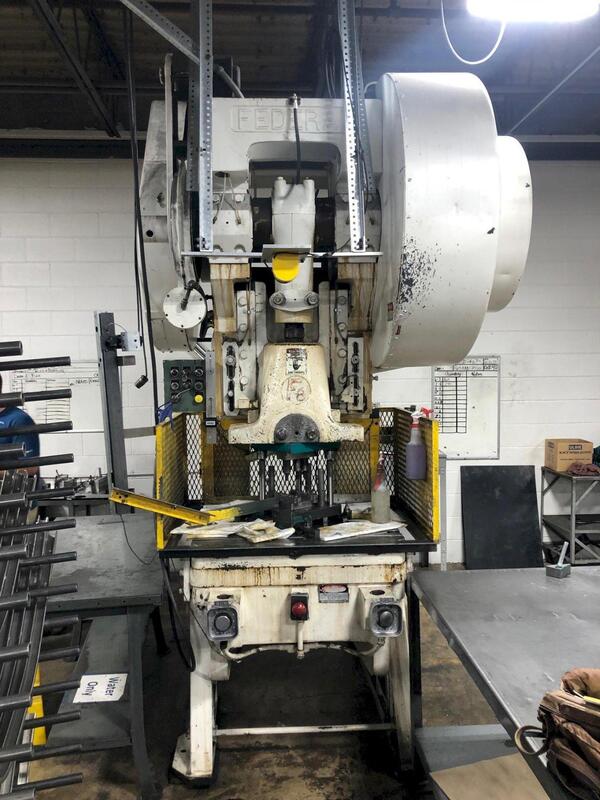 100 Ton, Federal #8, OBI Press, 4" Stroke, 19.5" Shut Height, 80 SPM ...