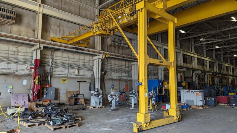 4 Ton, P & H, 30' 5" Span, 18' 2" total height, class D, radio, VFD ...