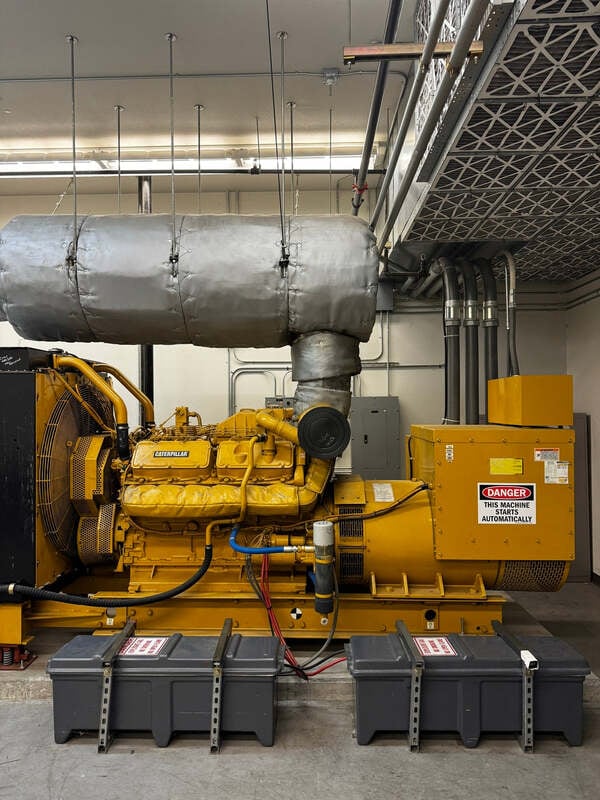 600 KW Caterpillar #3412, standby diesel generator set, 1800 RPM, 750 KVA, 480 Volts, 1996 for ...