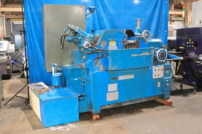 Cincinnati Milacron No. 15 Mdl. Cinco, wkrst centerless grinder, 24 ...