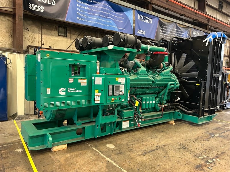 1750 KW Cummins #DQKAA, diesel generator set, 277/480 Volts, 3-phase ...