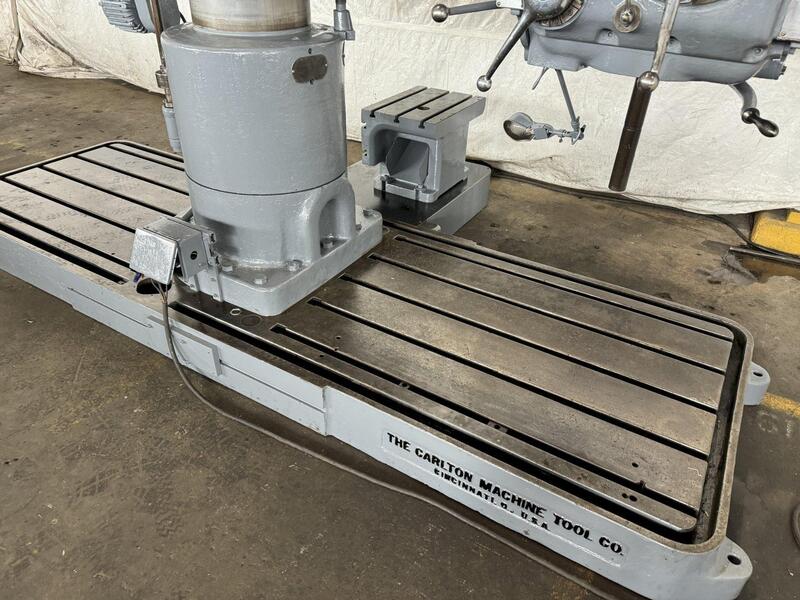 5' -17" Carlton #3A, radial arm drill, 18-1800 RPM, 18" spindle travel, #5MT taper, power arm ...