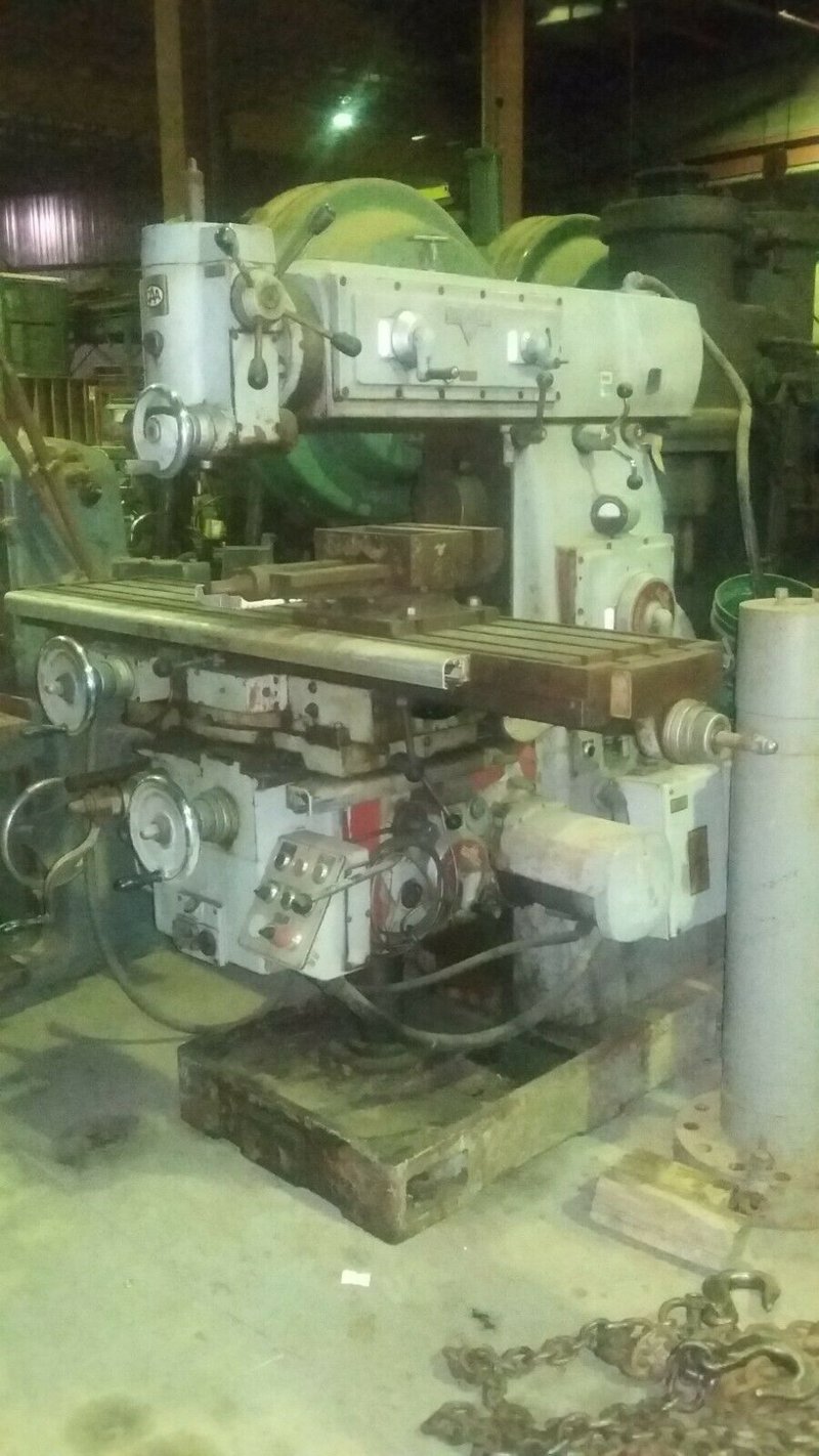 Varnamo #FU-3, Horizontal & Vertical Milling Machine w/Motorized ...