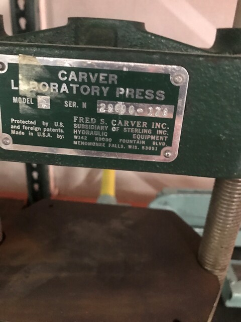 11 Ton, Carver #C, hand hydraulic upacting lab press, 5.1" stroke, 18 ...