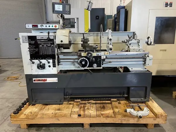 14"/21" x 40" Vectrax #1440EVS, engine lathe, 9" chuck, 3-jaw, 2" bore ...