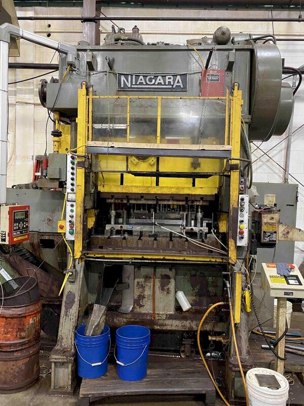 100 Ton, Niagara #SA2-100-48-36, straight side double crank press, 4" stroke, 12" Shut Height, 3 ...