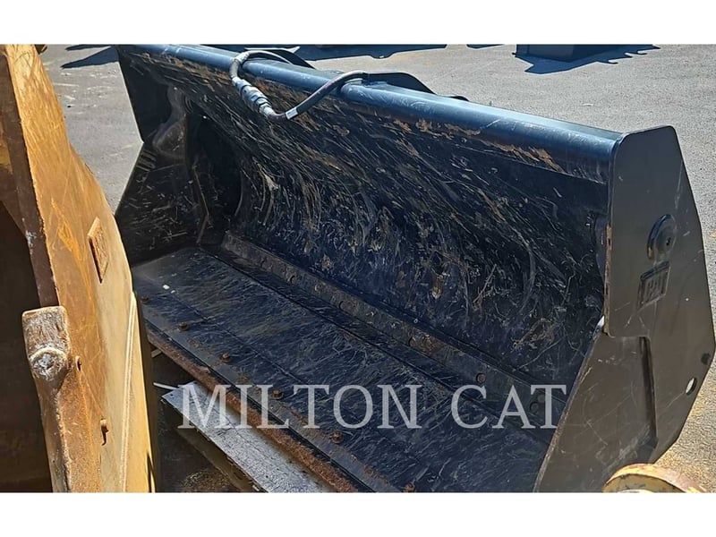 Caterpillar BHL 1.3 CYD MULTI PURPORSE BUCKET, Bucket, S/N: ML220302486 ...