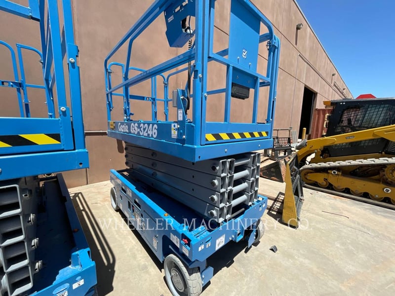 Genie Industries GS3246, Lift Scissor, 15 hours, S/N: GS46P-205401 ...