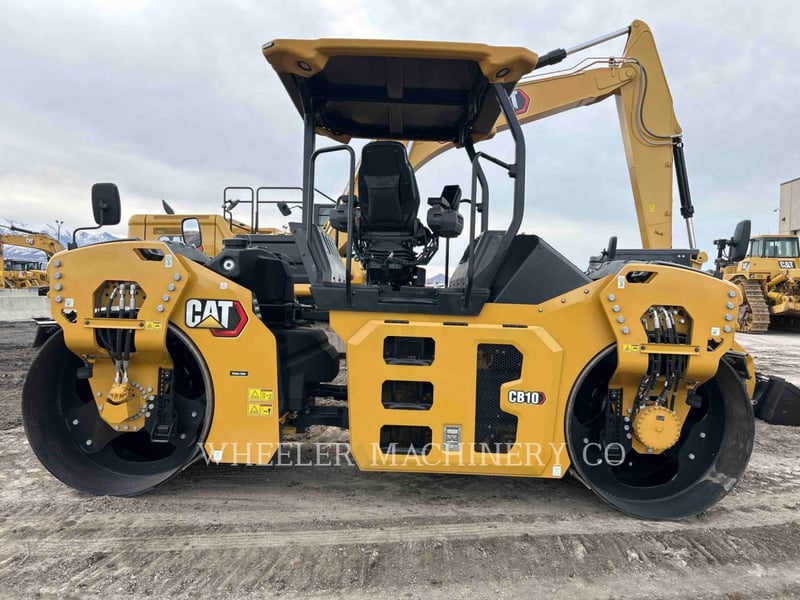 Caterpillar CB10, Twin Drum Roller, 60 hours, S/N: L9R00606, 2024 for ...