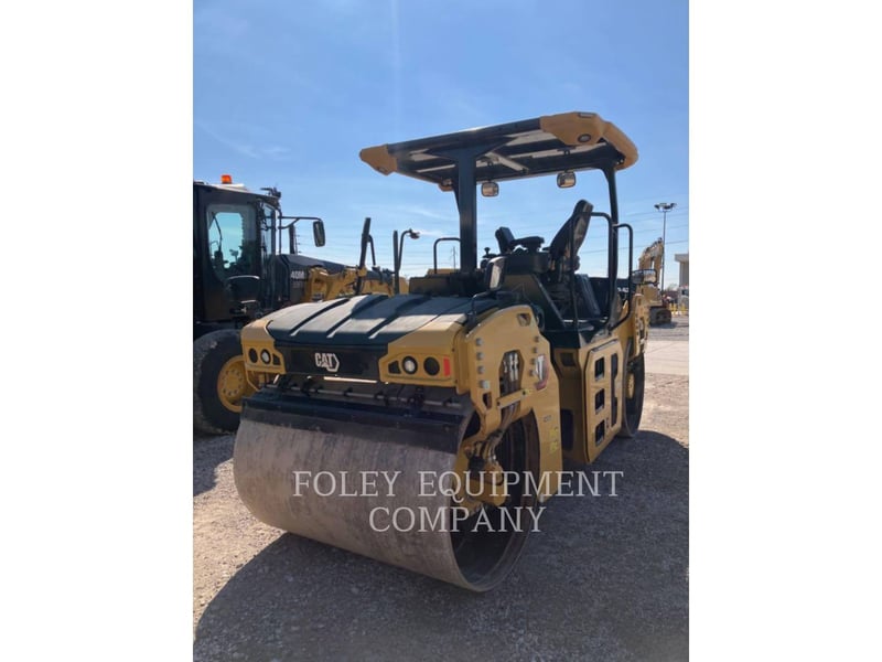 Caterpillar CB10-02, Compactor, 851 hours, S/N: L9R00402, 2022 for Sale ...