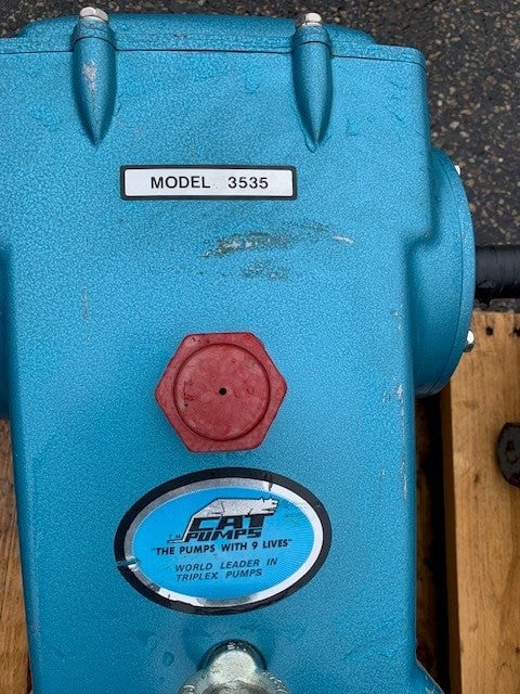 36 GPM @ 1200 psi, Caterpillar #3535, triplex plunger pump, 30 HP, 1. ...