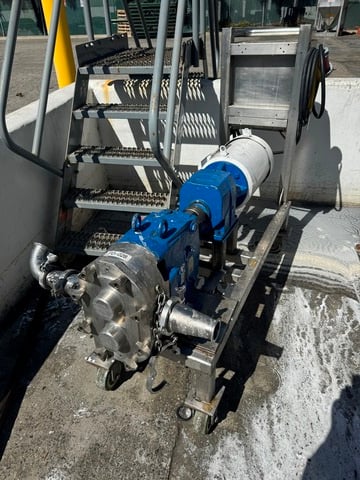 Waukesha #130-U1, positive displacement pump, 3" inlet/outlet, 10 HP ...