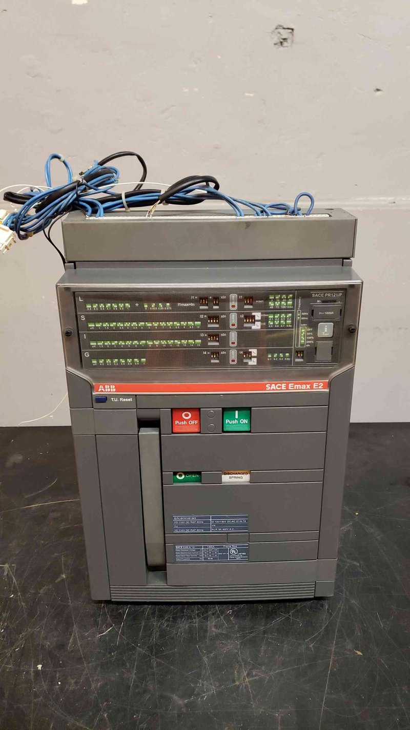 1200 Amps, ABB, SACE Emax E2 E2SA, low voltage AC power circuit breaker ...