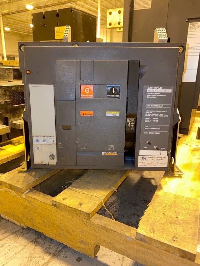 1200 Amps, Merlin Gerin, Masterpact NW12H for Sale | Surplus Record