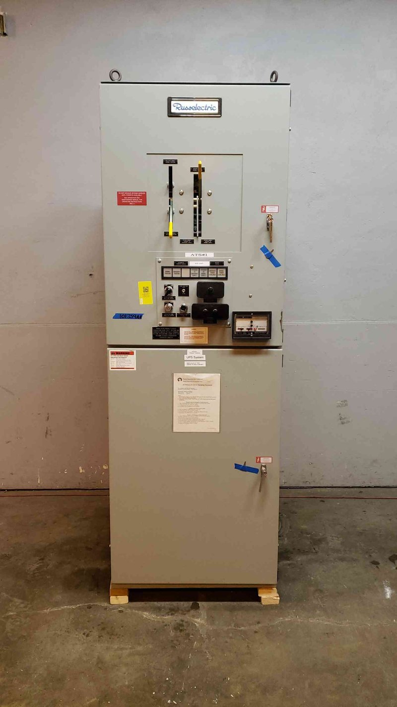 800 Amp. Russelectric #RTBD-8003CEF, automatic transfer switch, 480 ...