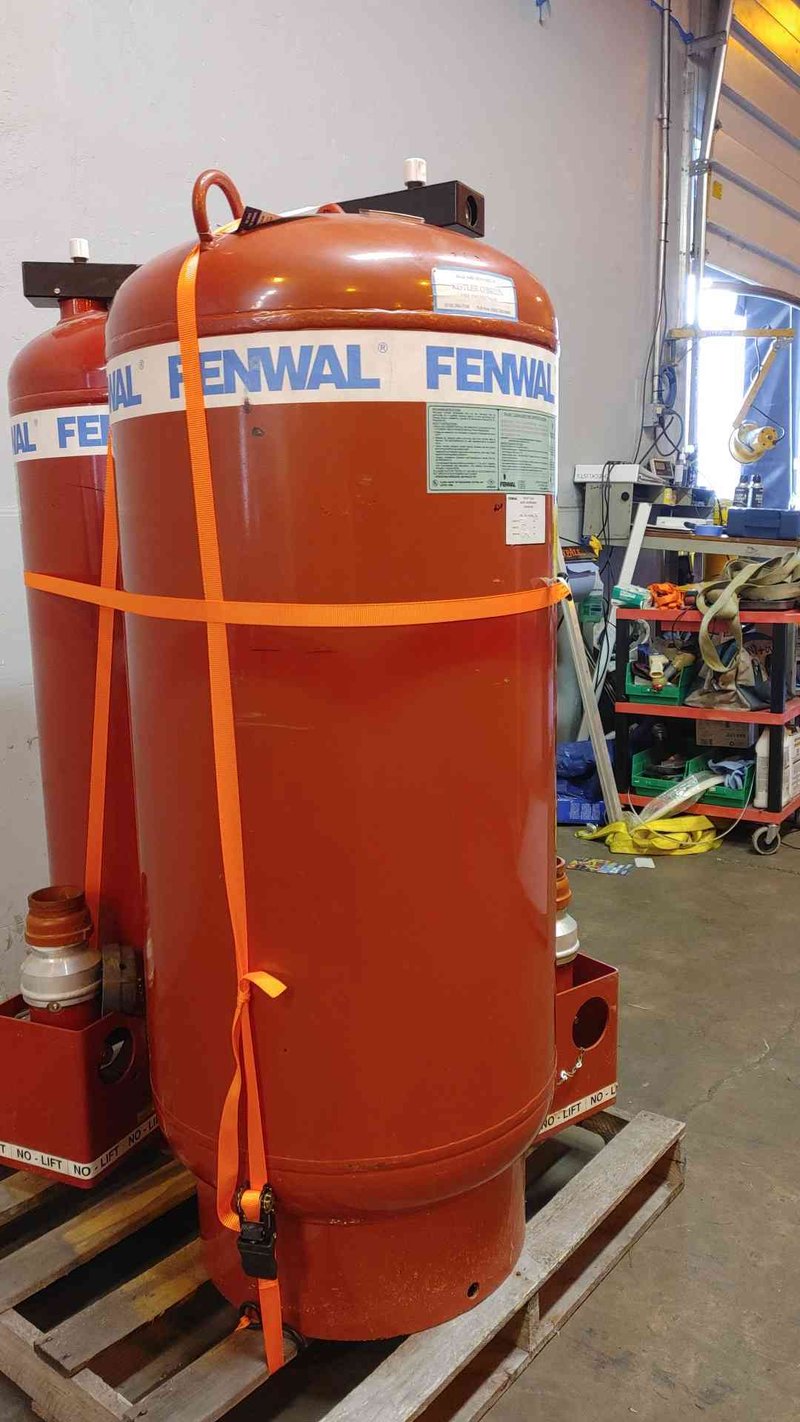 760 lbs. Fenwal, Fire Suppression System, FM-200 Agent, 130 F max temp ...