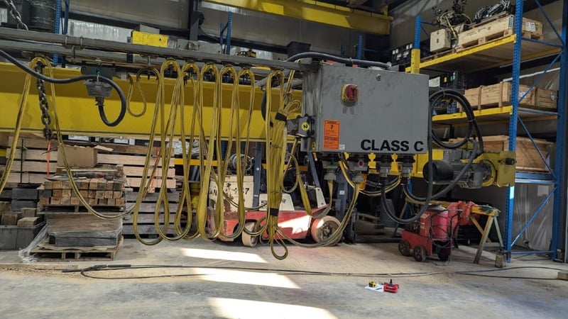 2 Ton, Shaw-Box, 22' 0" Span, 20' lift, Class D, radio, VFD Bridge ...