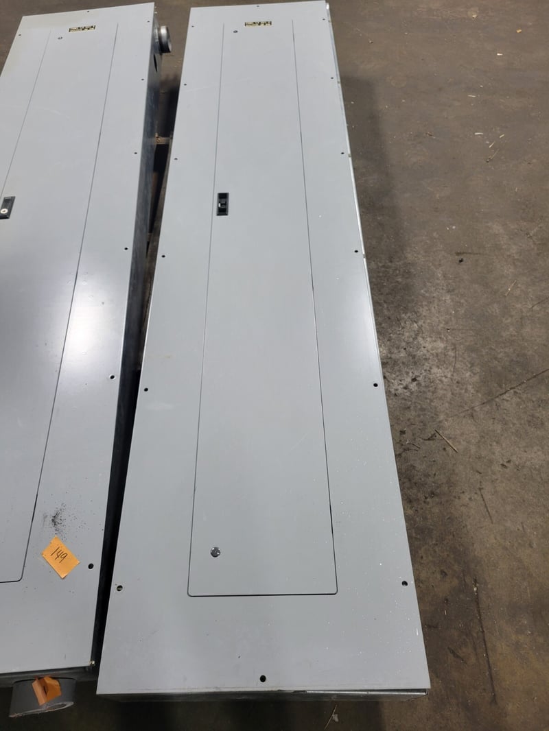 400 Amp. Cutler-Hammer, PRL1a, Pow-R-Line Panelboard, 120/208V., 3Ph ...