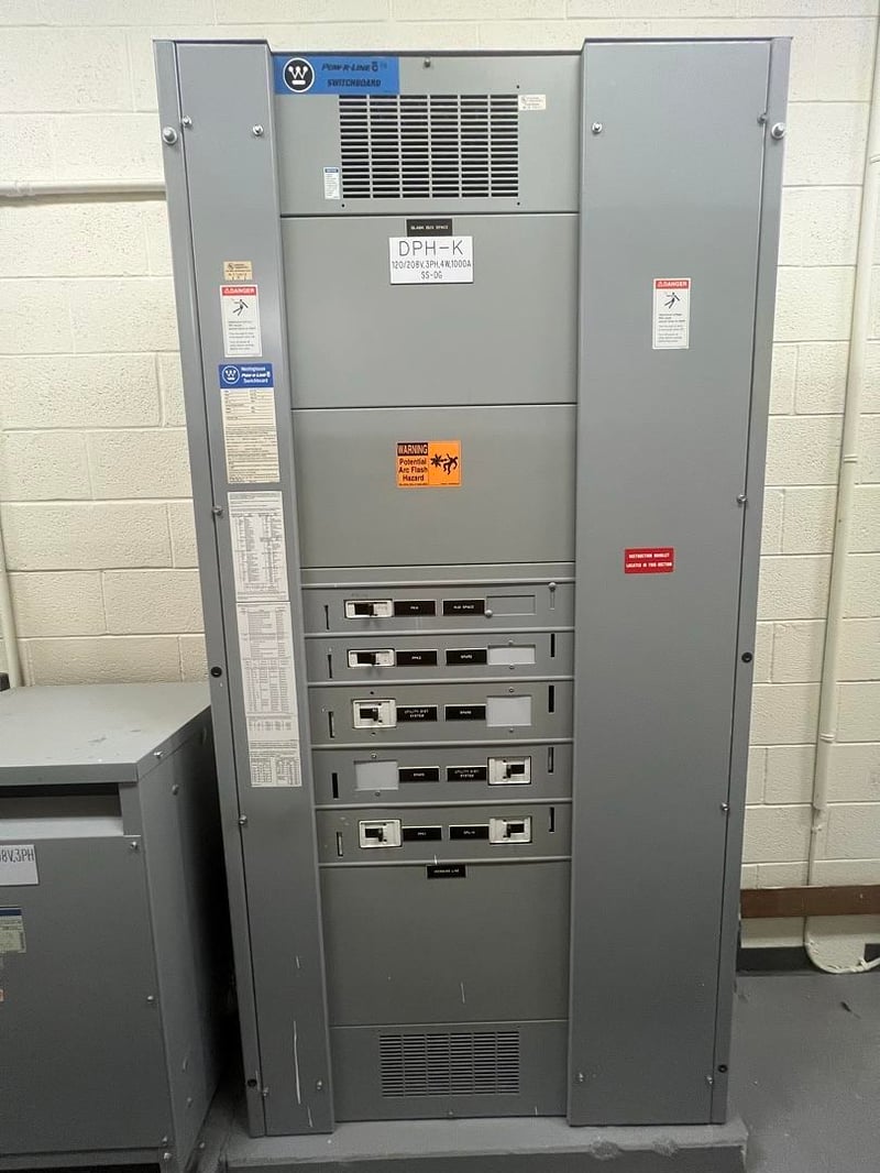 1600 Amp. Westinghouse, Pow-R-Line, Switchboard Panelboard, 3PH 4Wire ...