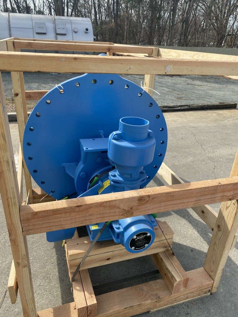 3 HP Jensen #620-5, Side Entry Mixer, 2.4' L shaft from flange, 18 ...