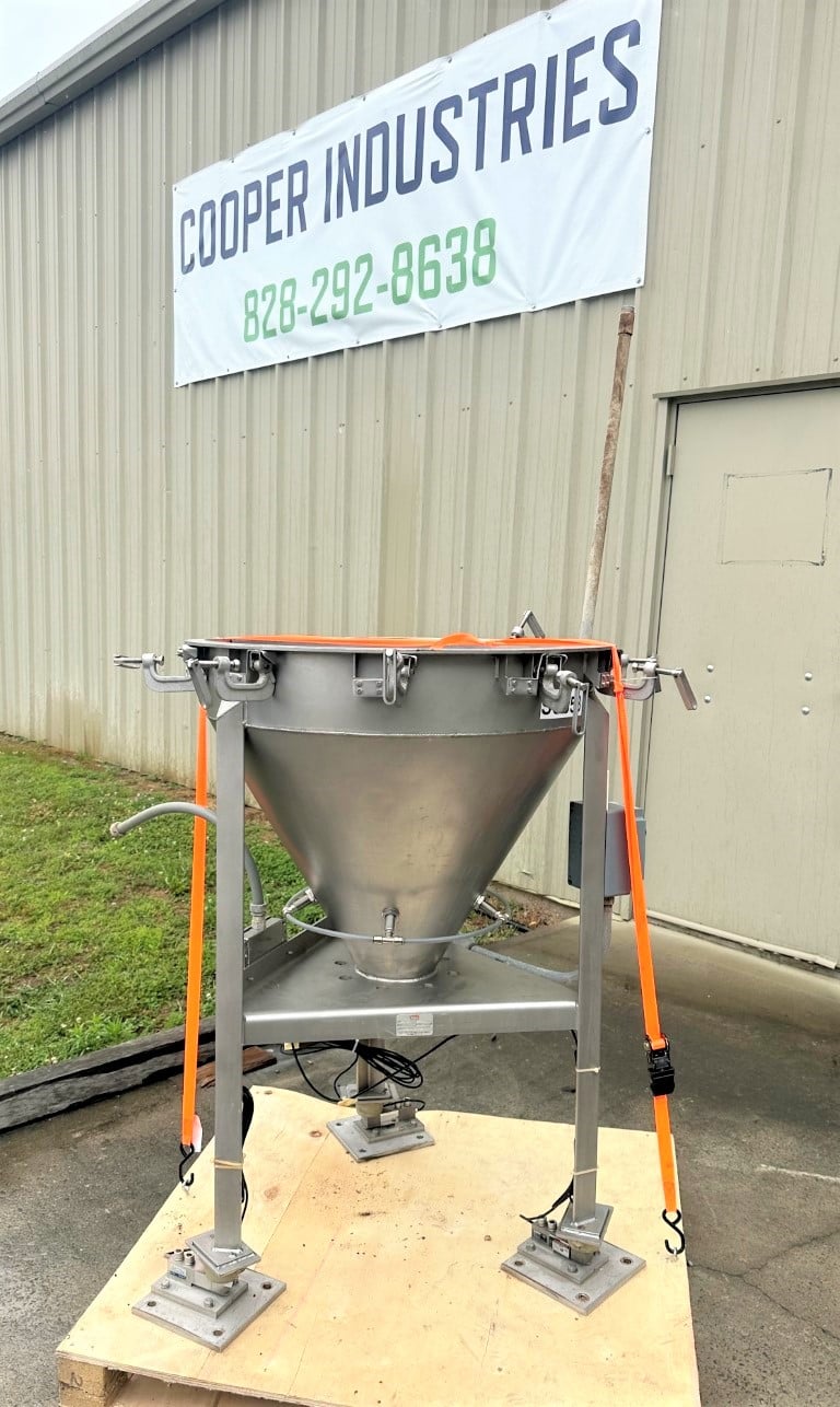3' cu.ft. Stainless Steel Weigh Hopper Feeder, 26" H Hopper, 30 ...