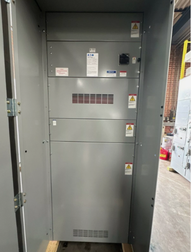 3000 Amps, Eaton, 3 phase 4 wire 3R new switchboard main lug 2 sections ...