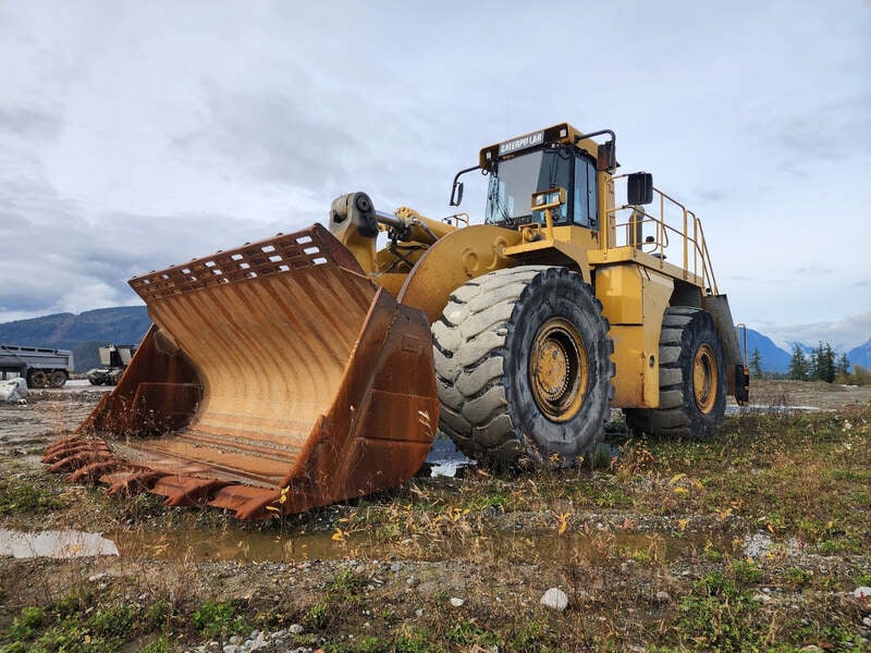 30000 lb. Caterpillar #990-Series-II, loader, diesel, 12 yard bucket ...