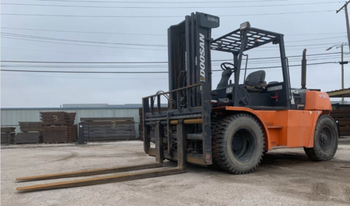 20000 lb. Daewoo Doosan #D90S-5, diesel forklift, 122" lift height ...