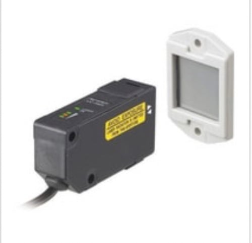 Keyence LV-H65 Digital Laser Sensor, Retro-Reflective Sensor Head, Area ...