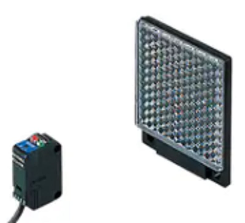 Keyence PZ2-61 Photoelectric Sensor, Square Retro-Reflective Cable Type ...