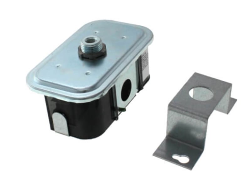 Johnson Controls P32AC-8C Sensitive Differential Pressure Switch for ...