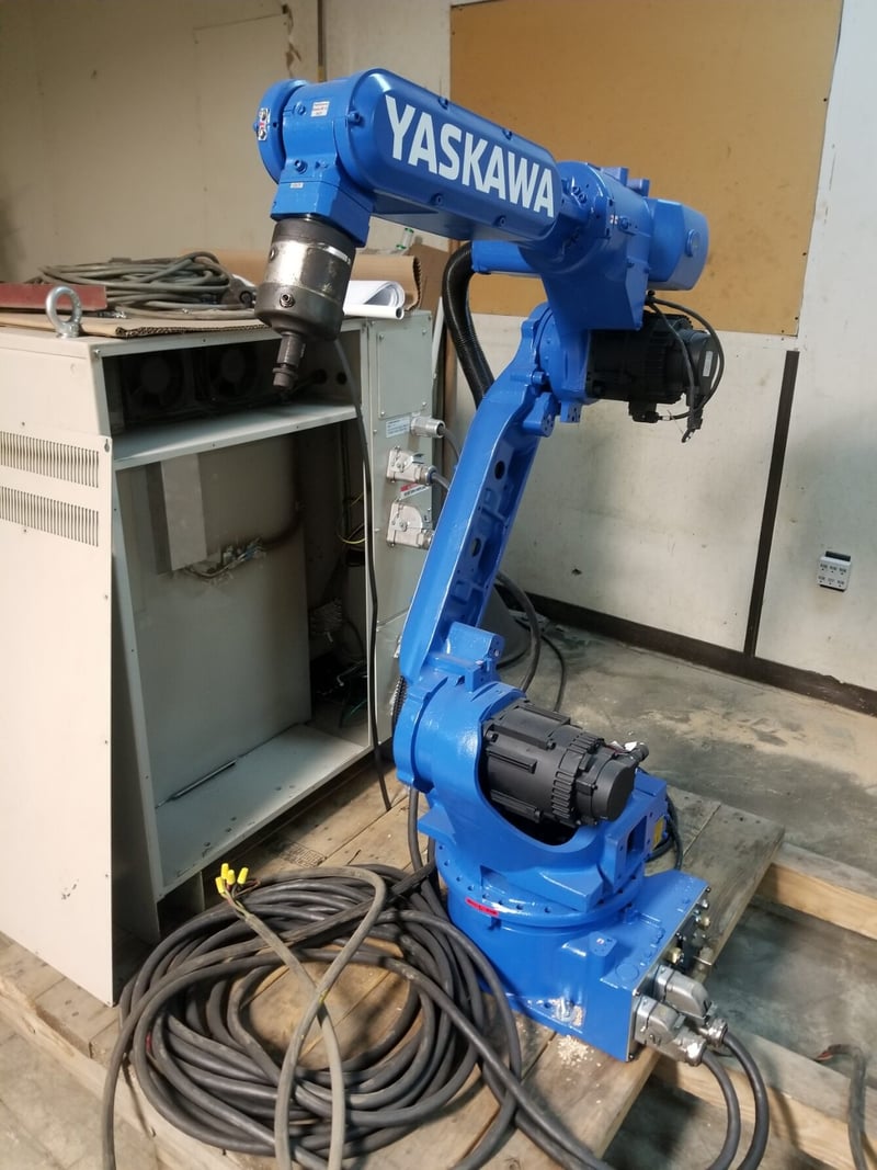 Yaskawa Motoman, MH6, Welding Robot w/Positioner, DX100 controller, 6 kg Payload, 500 kg ...