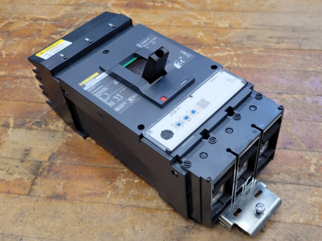 400 Amps, Square D, LGA36400U31X, PowerPact I-Line Circuit Breaker 400A ...