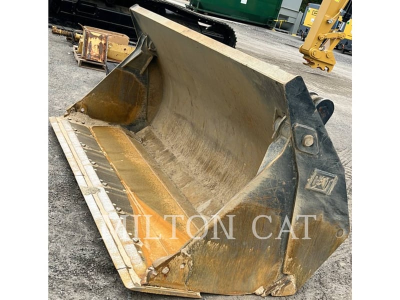 Caterpillar 924/930 2.5 CYD MULTI PURPOSE BUCKET, Bucket, S/N: 7KW04211 ...