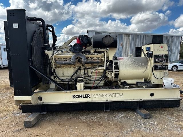 750 KW Kohler #750ROZD, diesel generator set, 480 Volts, 3-phase, 727 ...